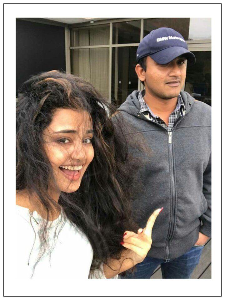 Krishnarjuna Yudham Movie Set Locations Photos