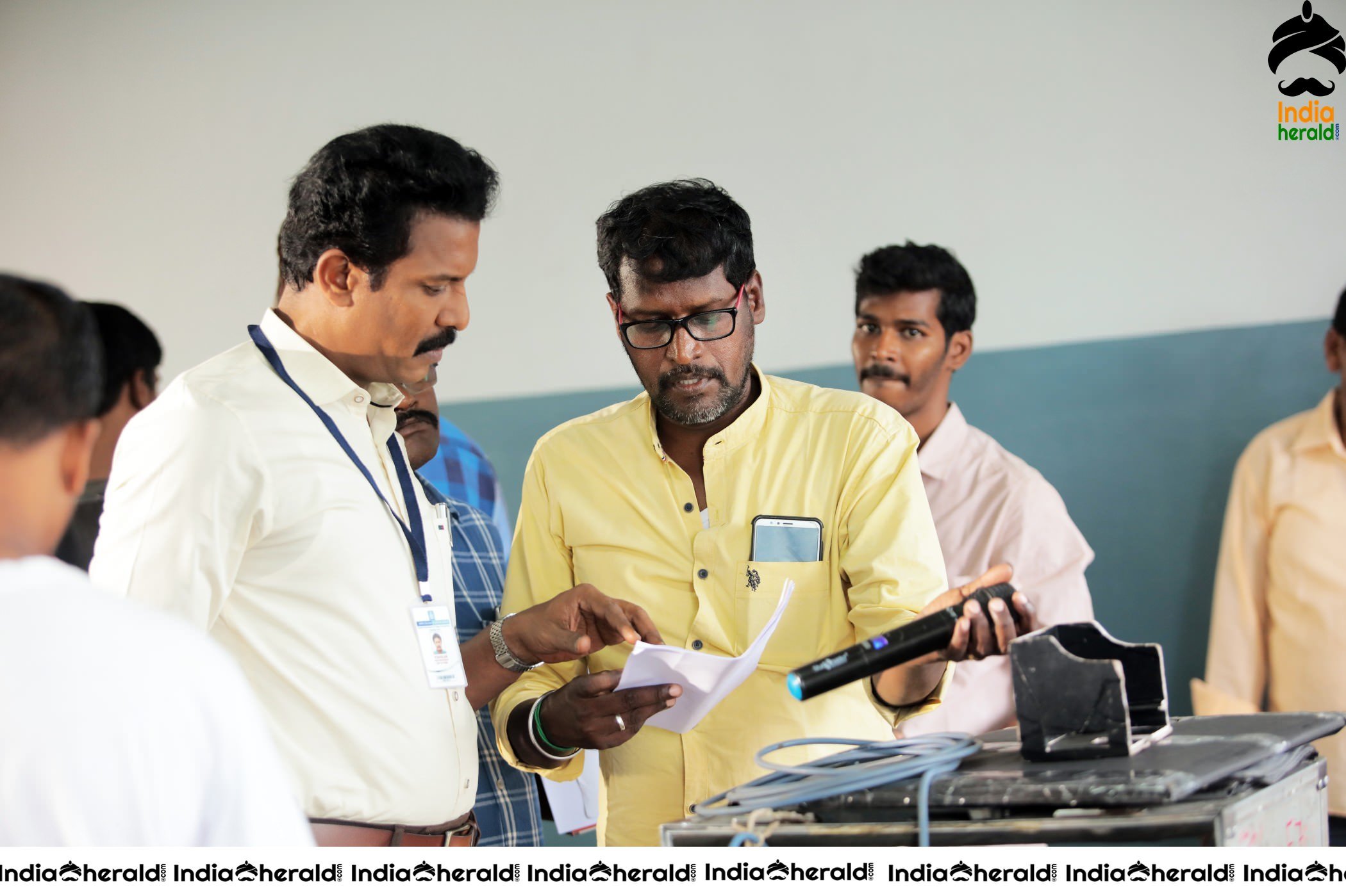 Adutha Saattai Movie Stills Set 1