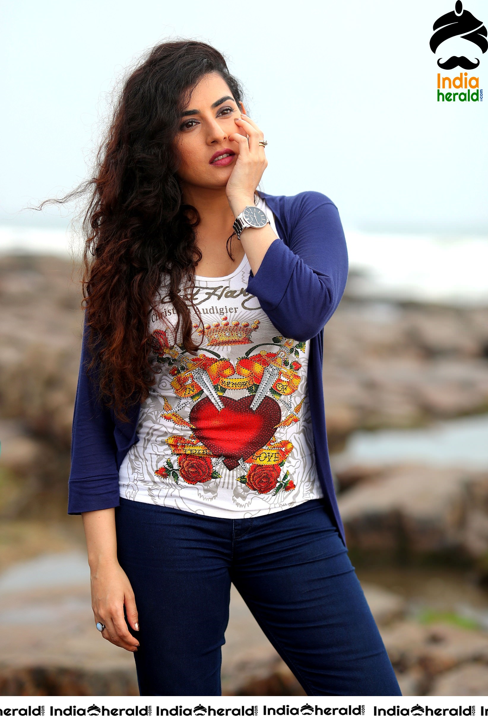 Annapurnammagari Manavadu Stills Set 1