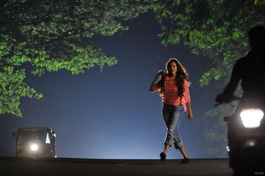 Dongata Movie Working Stills