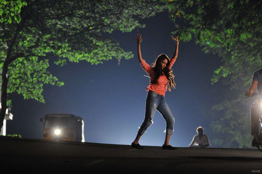 Dongata Movie Working Stills