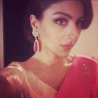 Famous Celebs Rare and Unseen Selfies