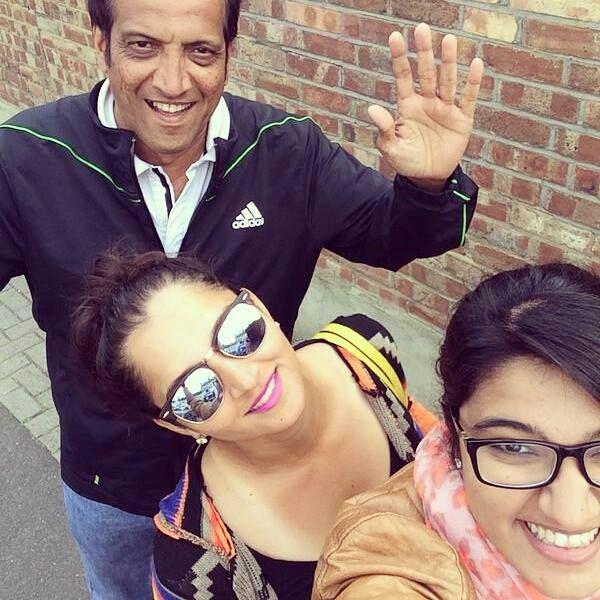 Famous Celebs Rare and Unseen Selfies