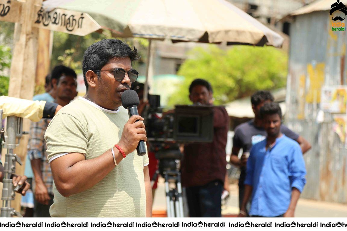 Jiiva and Riya Suman in Seeru Movie Stills and Working Stil