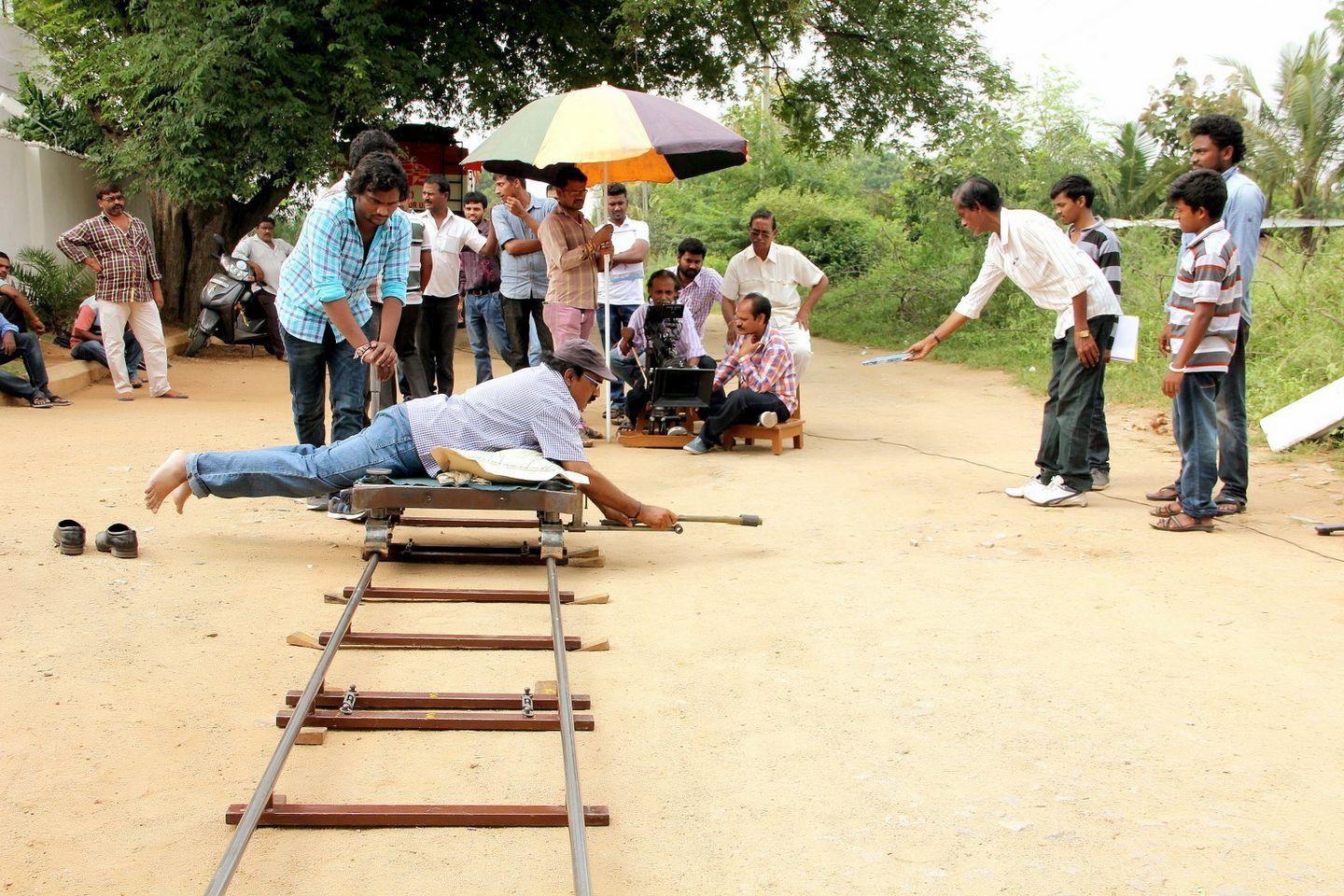 Mounam Movie Working Photos