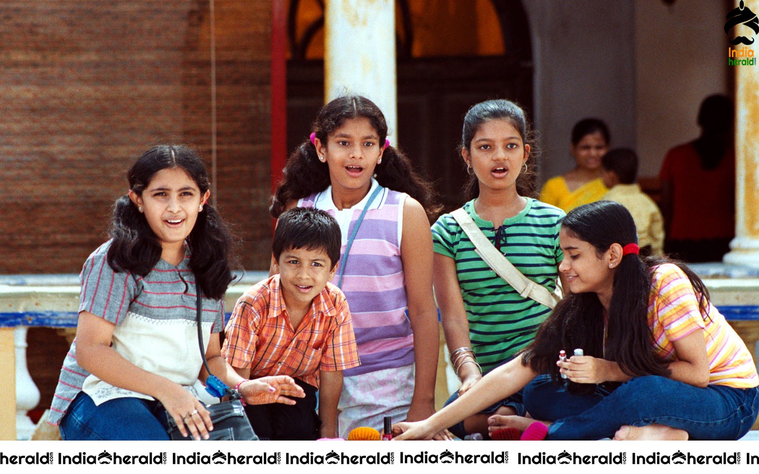 Rare and Unseen Photos of 2004 Blockbuster Okkadu Remake fe