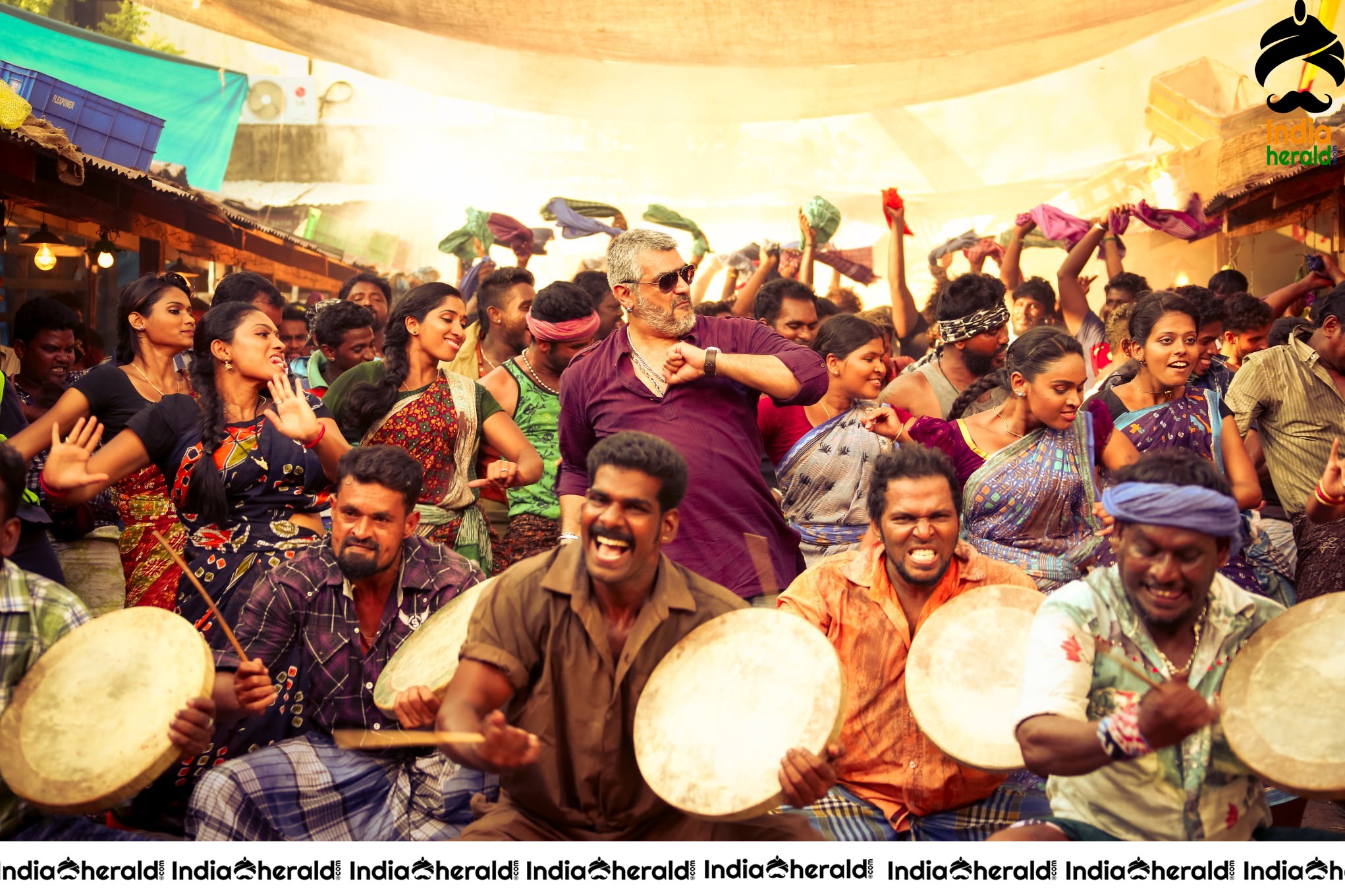 Rare and Unseen Stills of Ajith and Shruti Haasan in Vedala