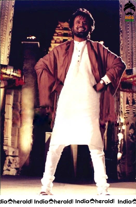 Rare and Unseen Vintage Photos of Super Star Rajinikanth Se