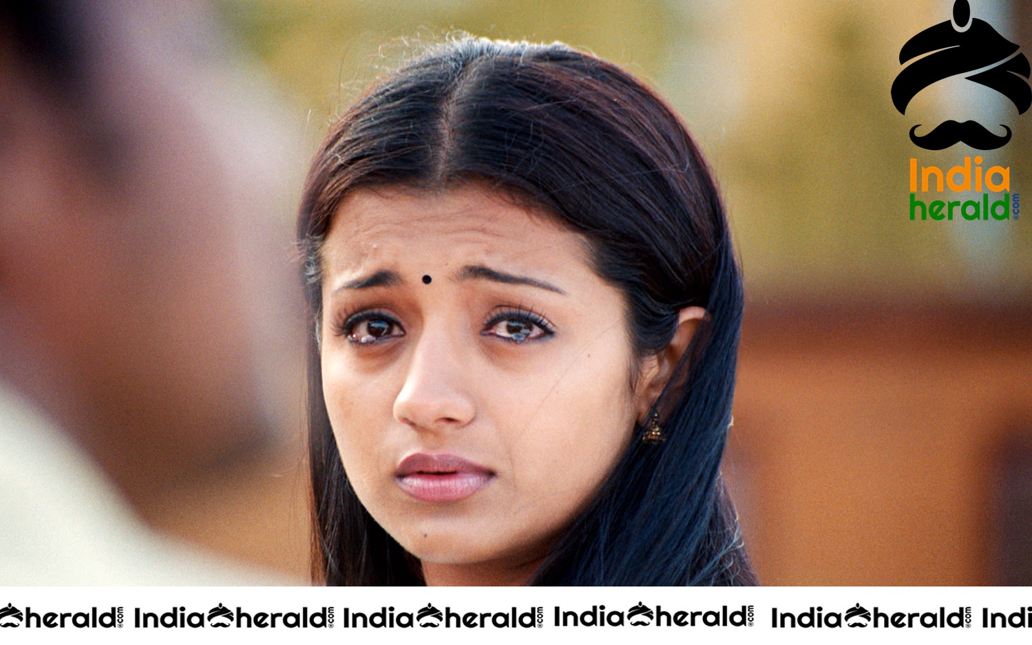 Rare Hot And Unseen Photos Of Trisha And Vijay From 2004 Bl