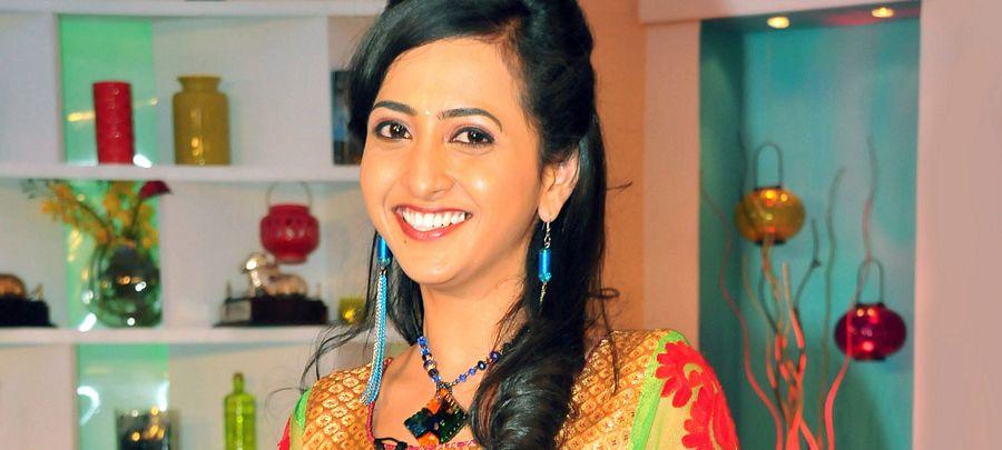 TV Anchor Lasya Rare & UNseened Photos