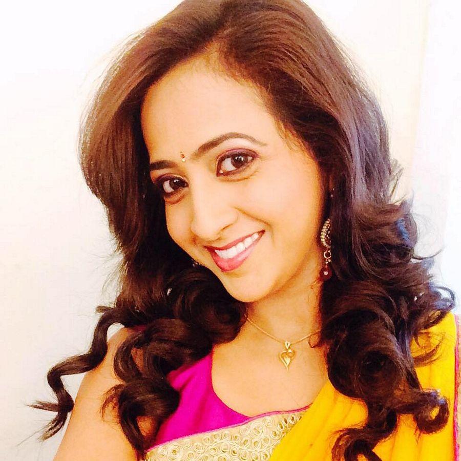 TV Anchor Lasya Rare & UNseened Photos