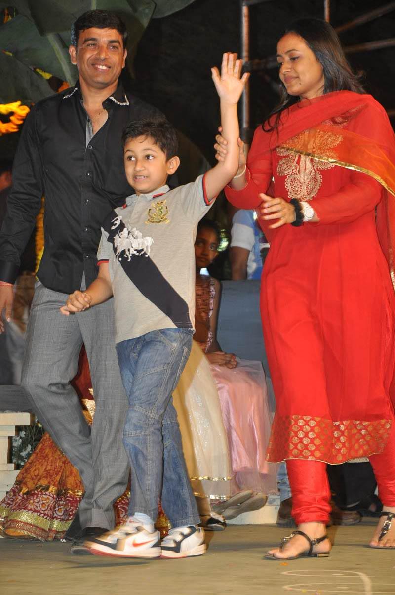 Mahesh Babu Children Photos