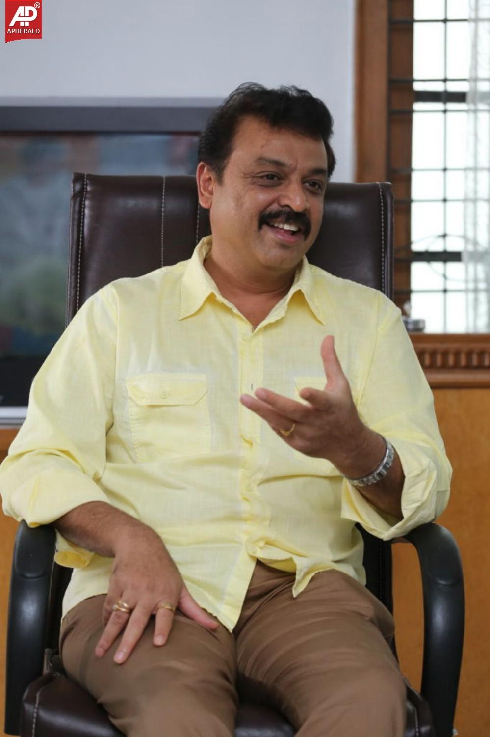 Senior Naresh Interview Stills