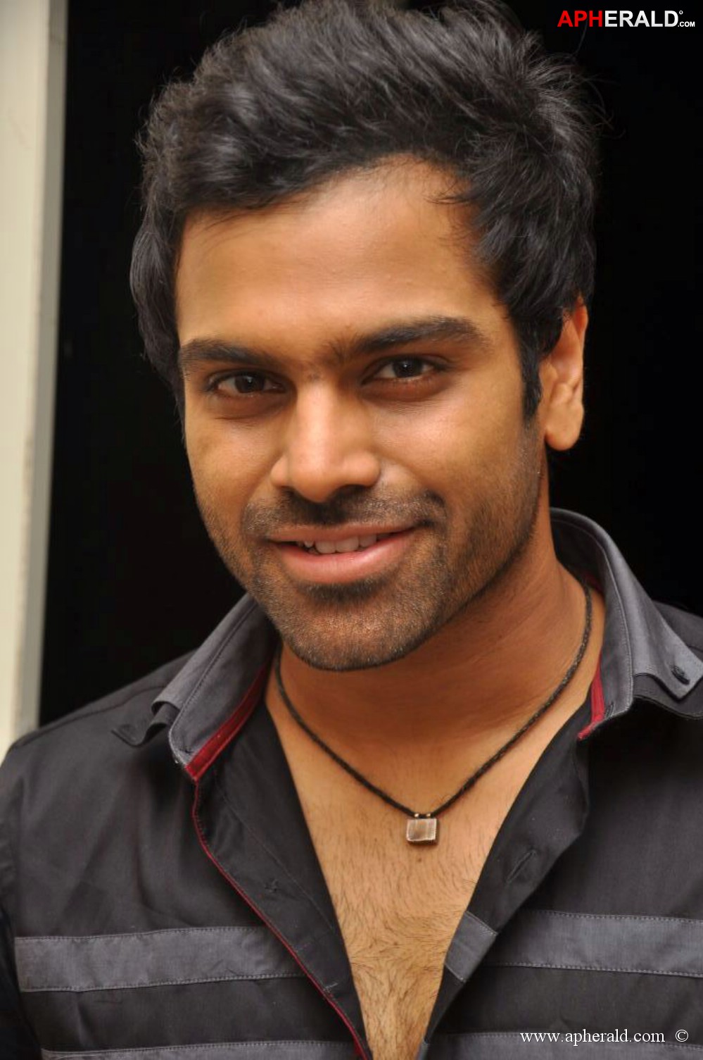 singer sreeram chandra photos
