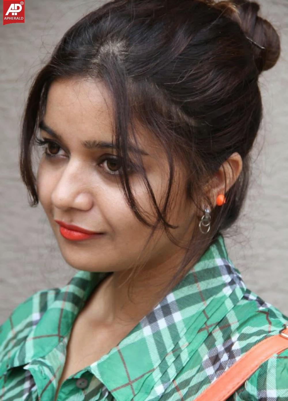 Actress Colors Swati Photos