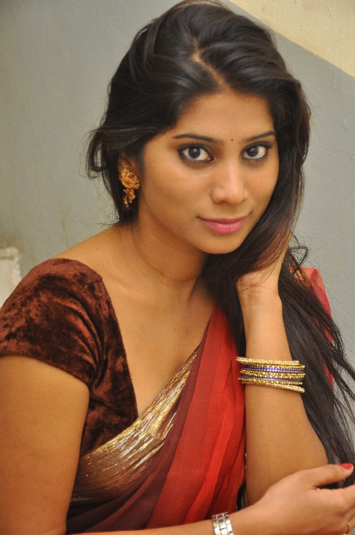 Actress Midhuna Photos