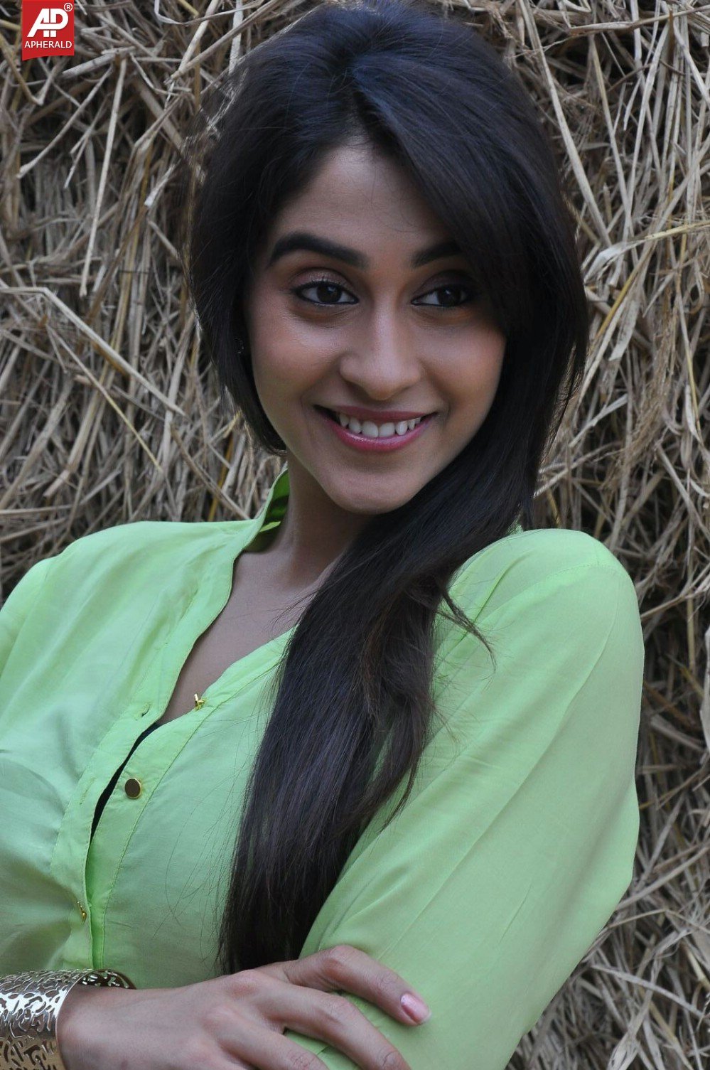 Actress Regina Latest Photos