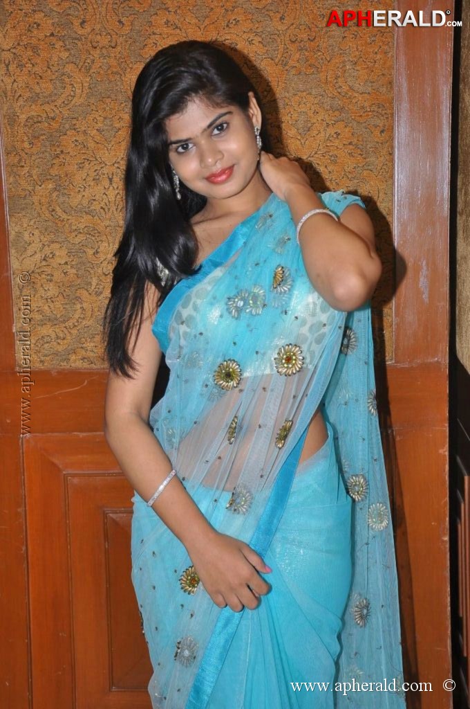 alekhya in saree photos