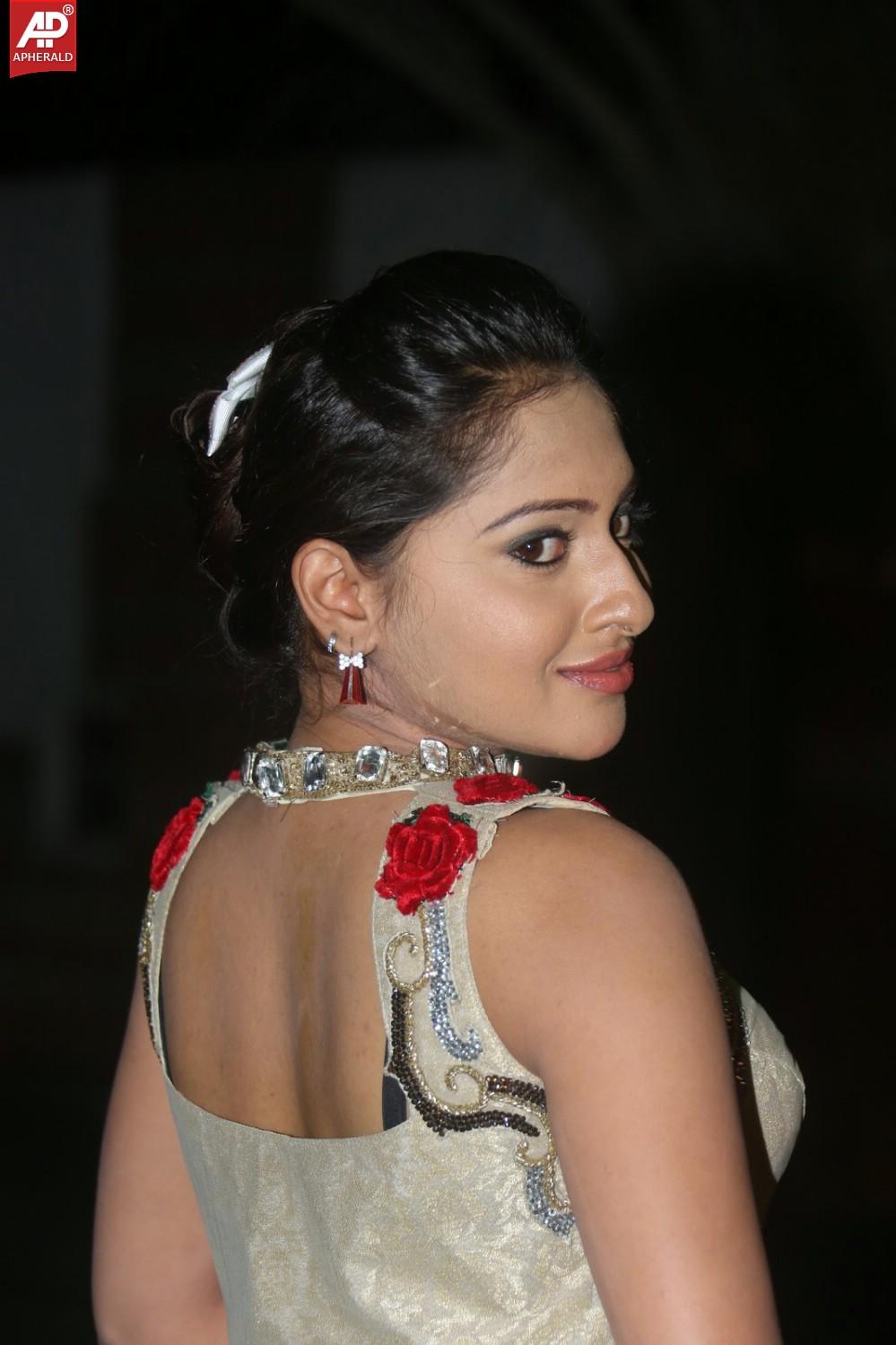 Anjana Deshpande Photos 