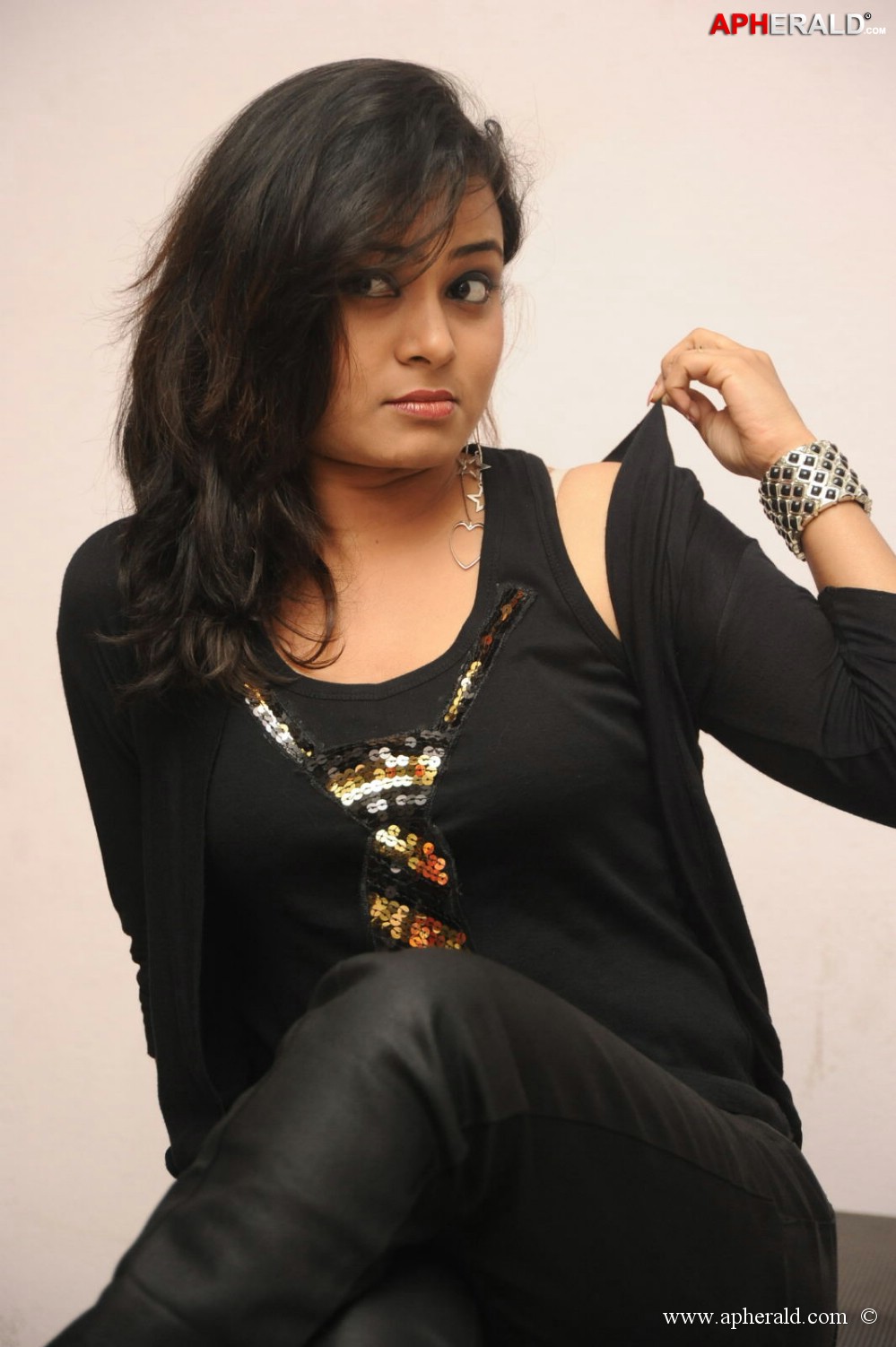 Anusha Latest Photos