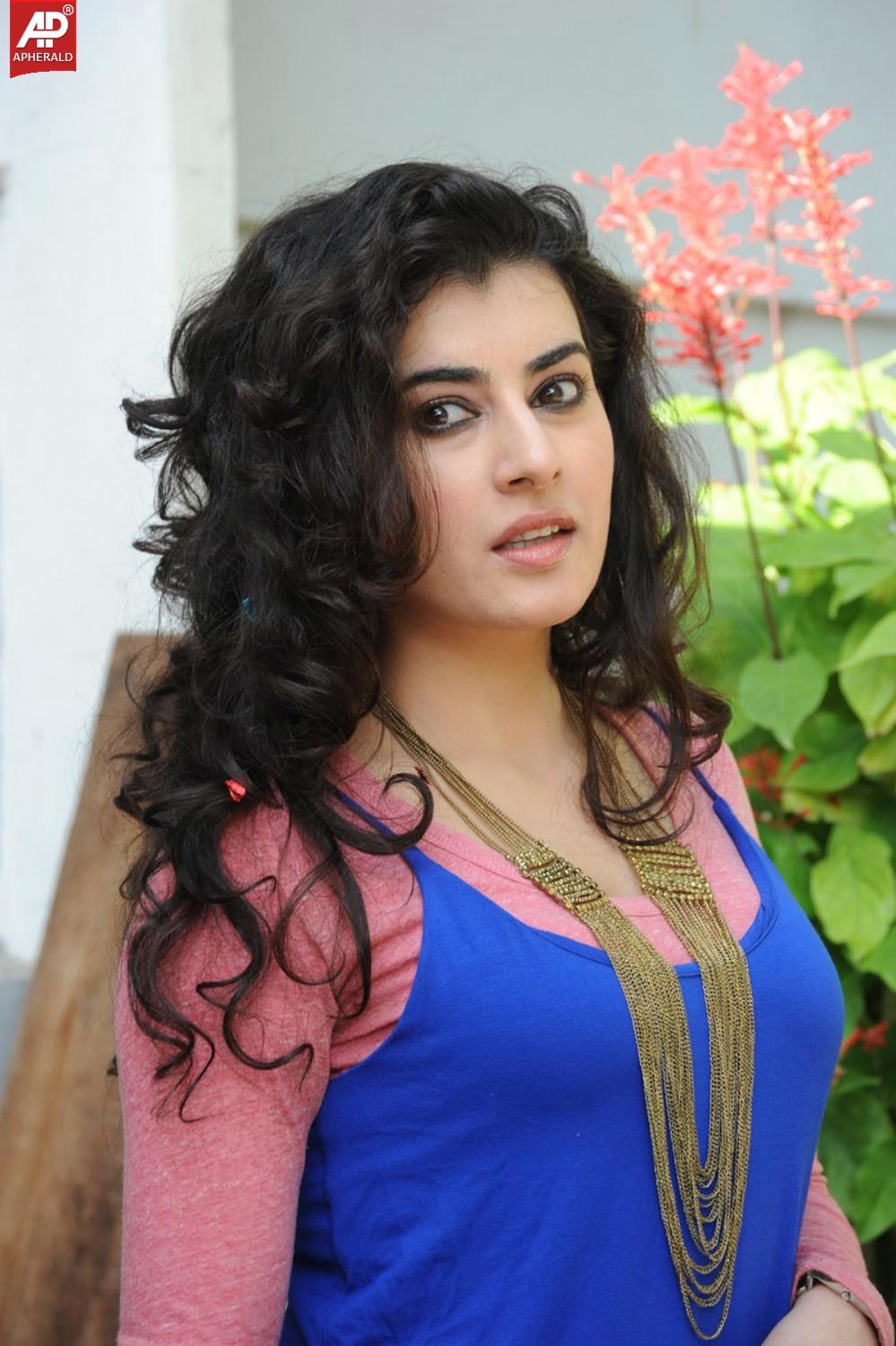 Archana Beautiful Photos