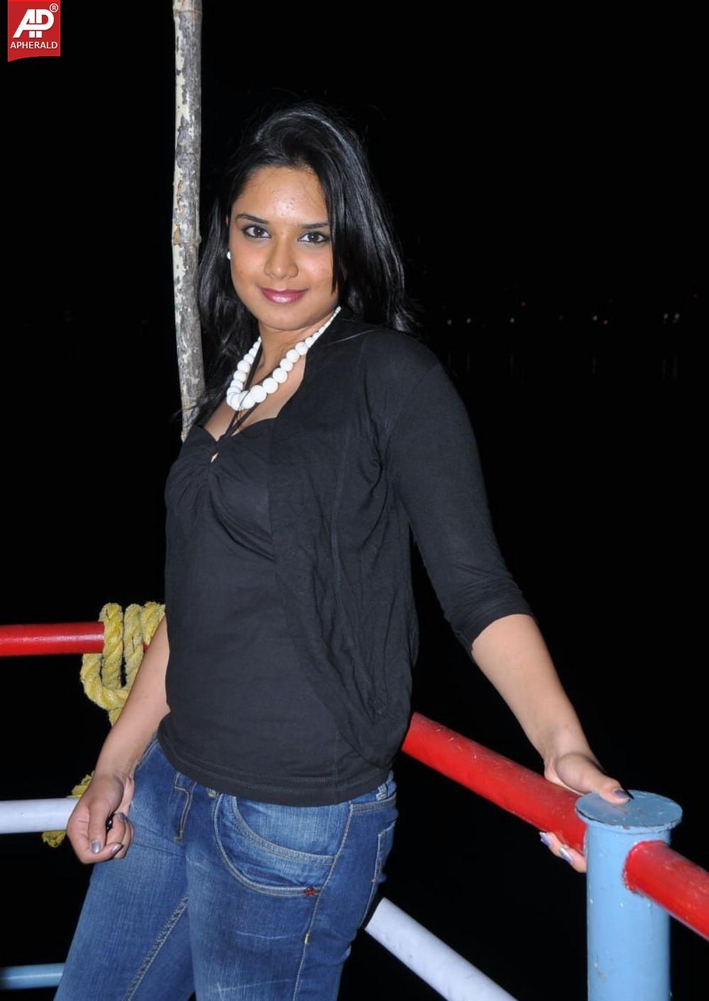 Gayathri Rao New Photos