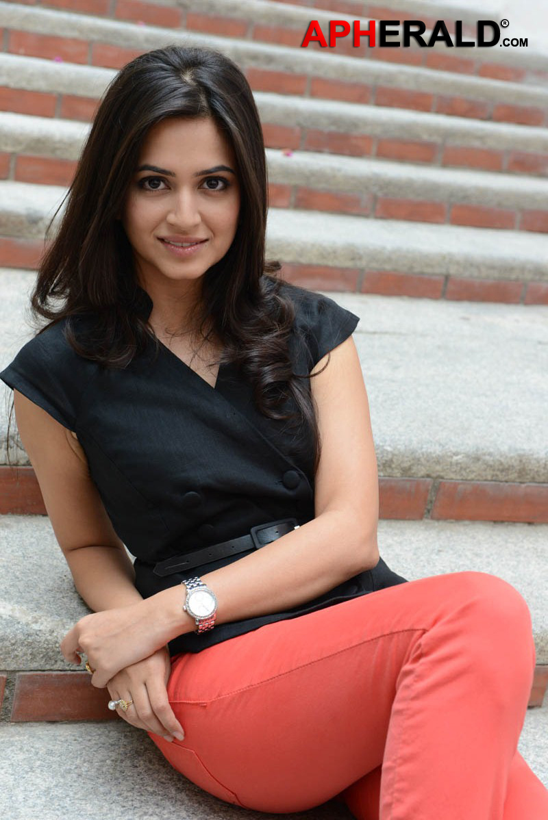 Kriti Kharbanda