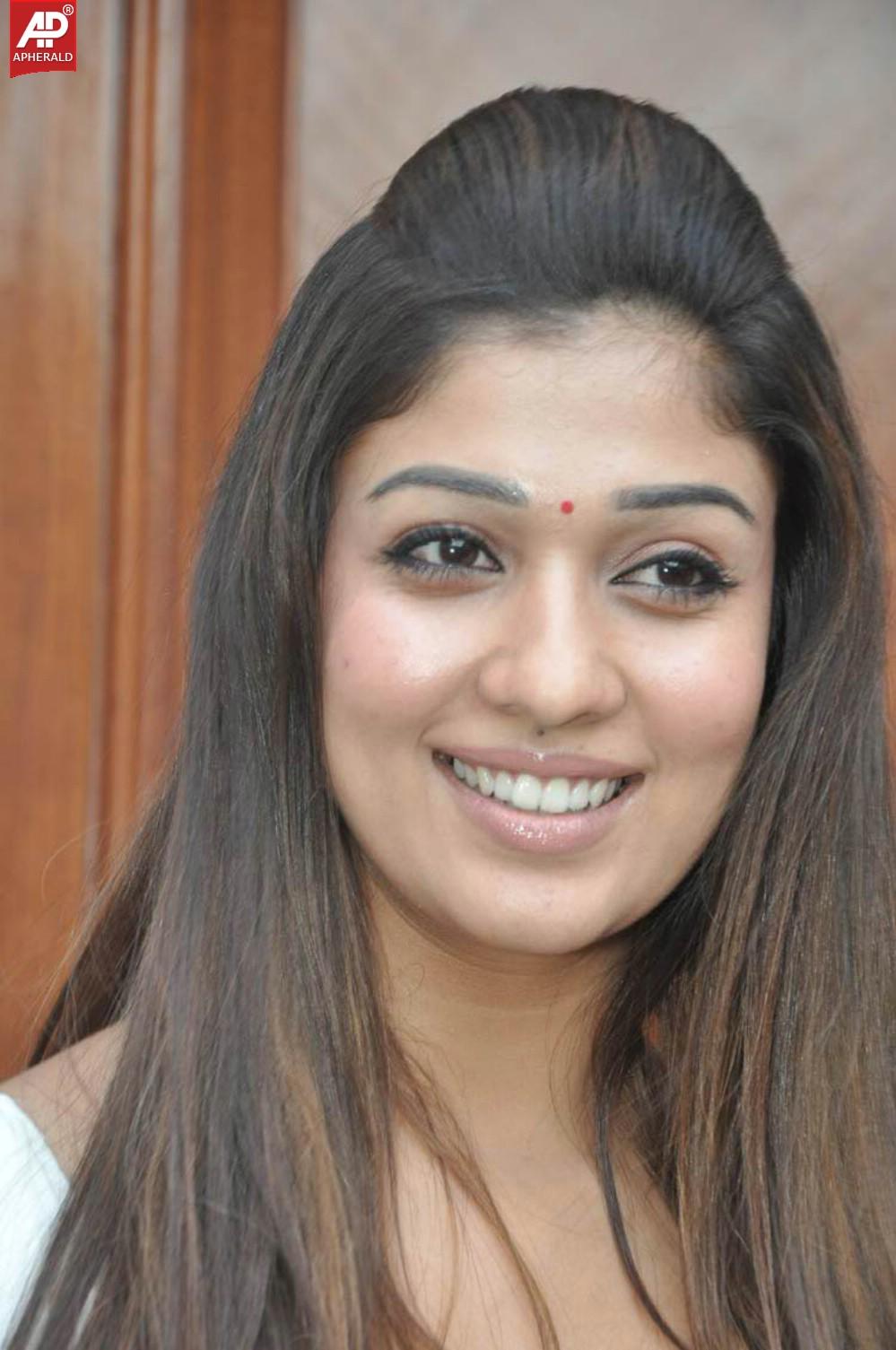 Nayanthara New Photos