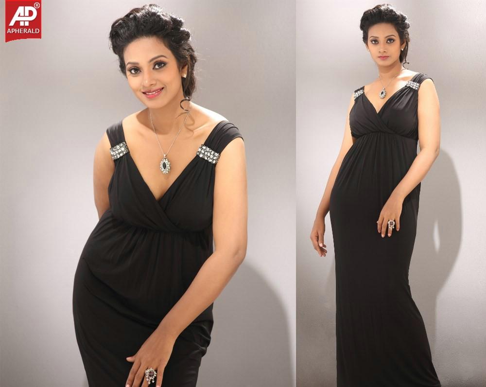 Nazima Kareem Photoshoot