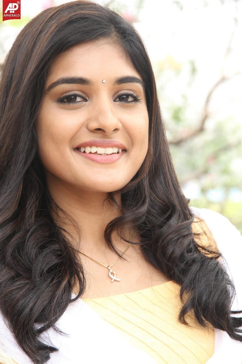 Niveda Thomas Photos