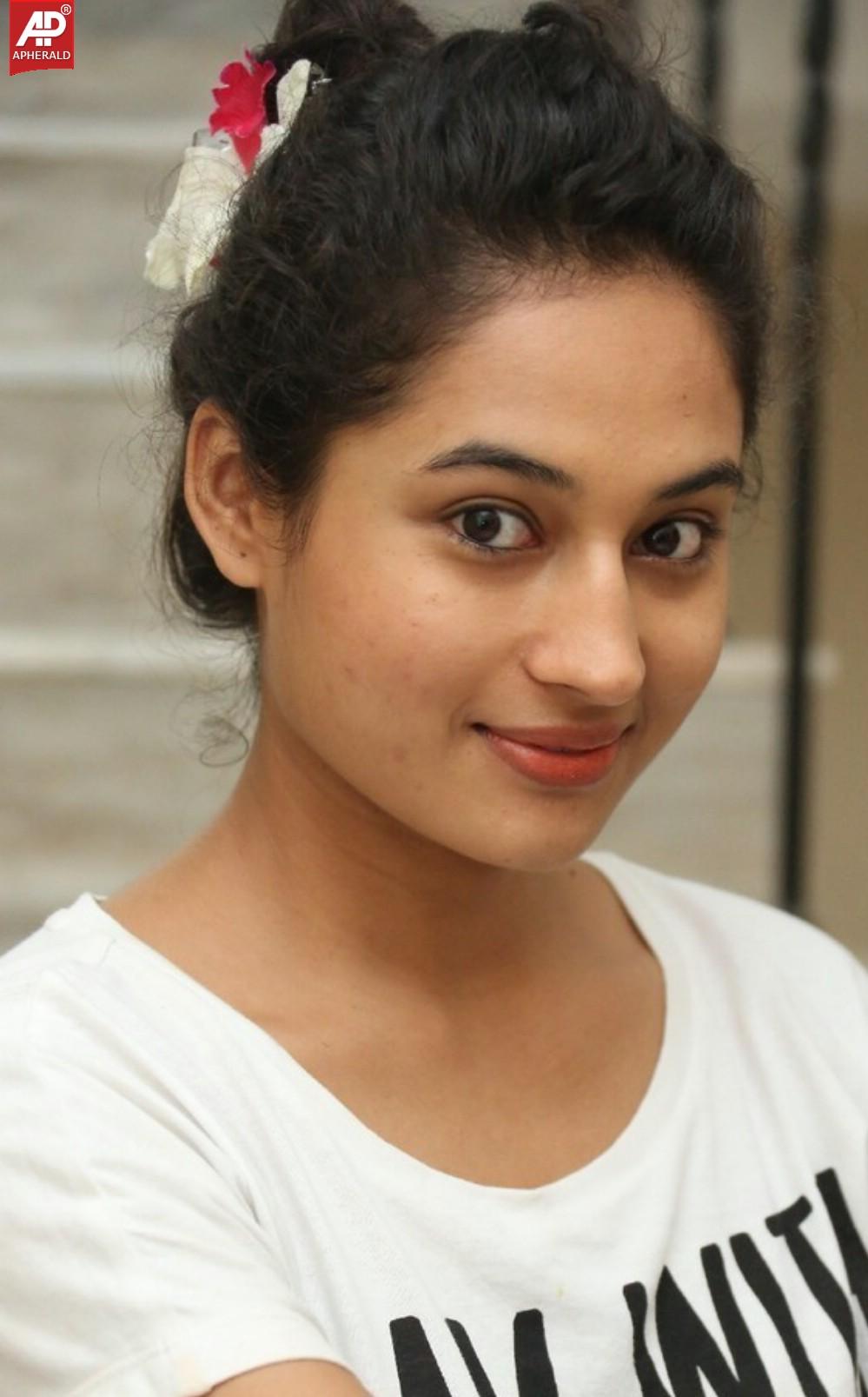 Pooja Ramachandran New Stills
