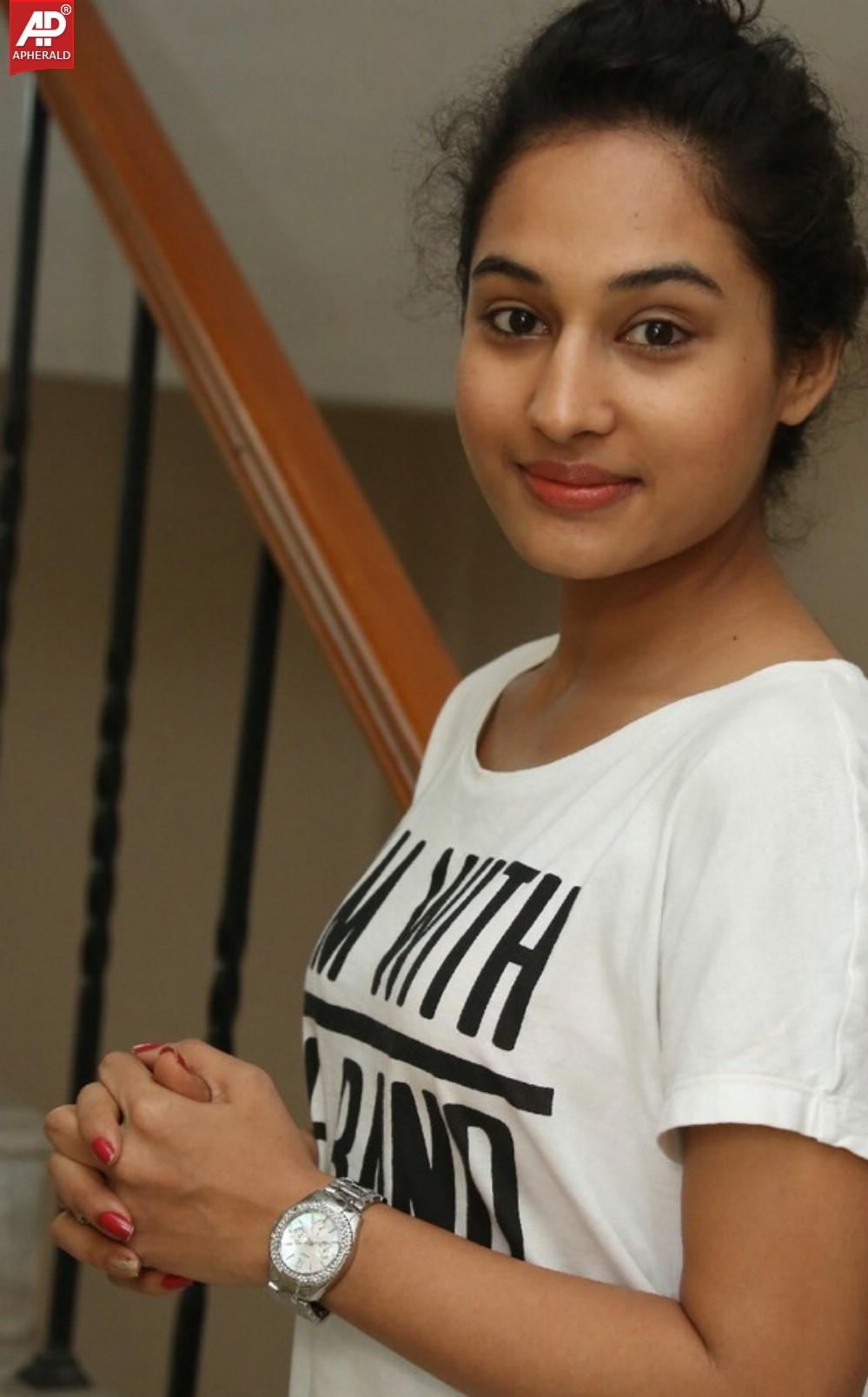 Pooja Ramachandran New Stills
