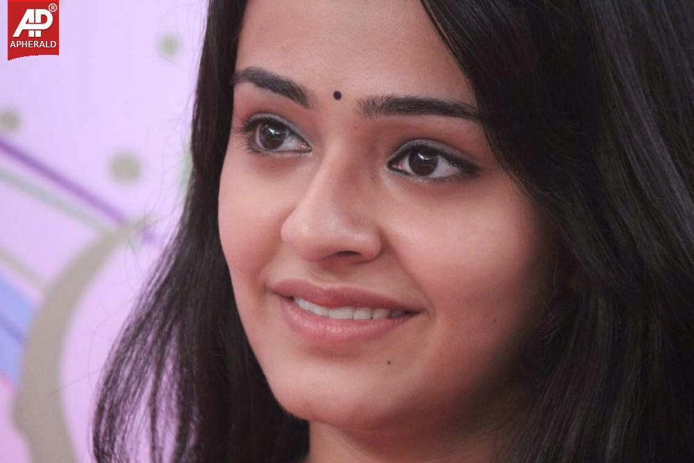 Poorva Beautiful Stills