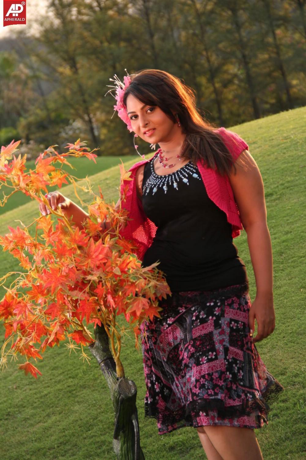 Samvritha Sunil Latest Images