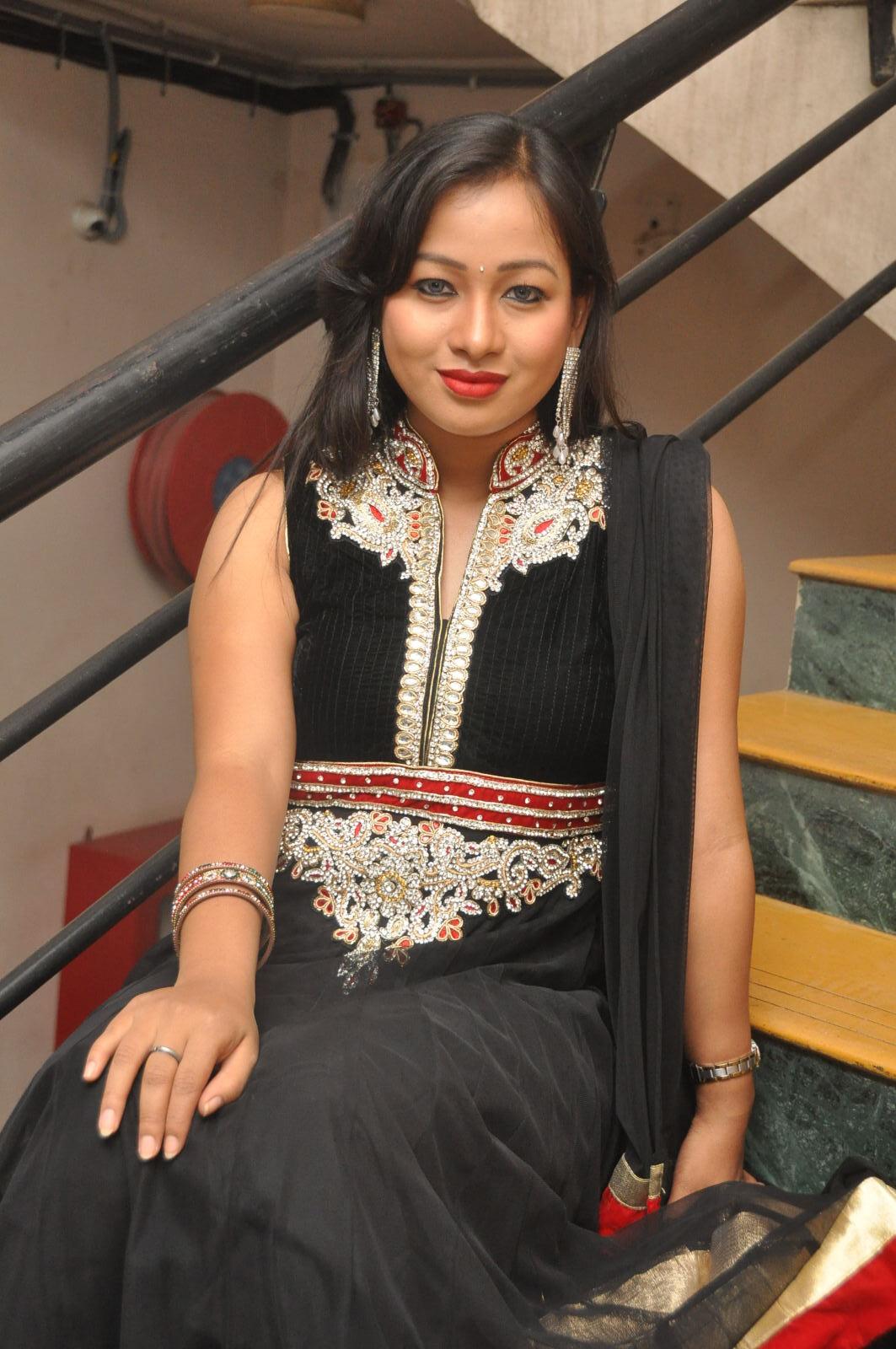 Sneha Beautiful Stills