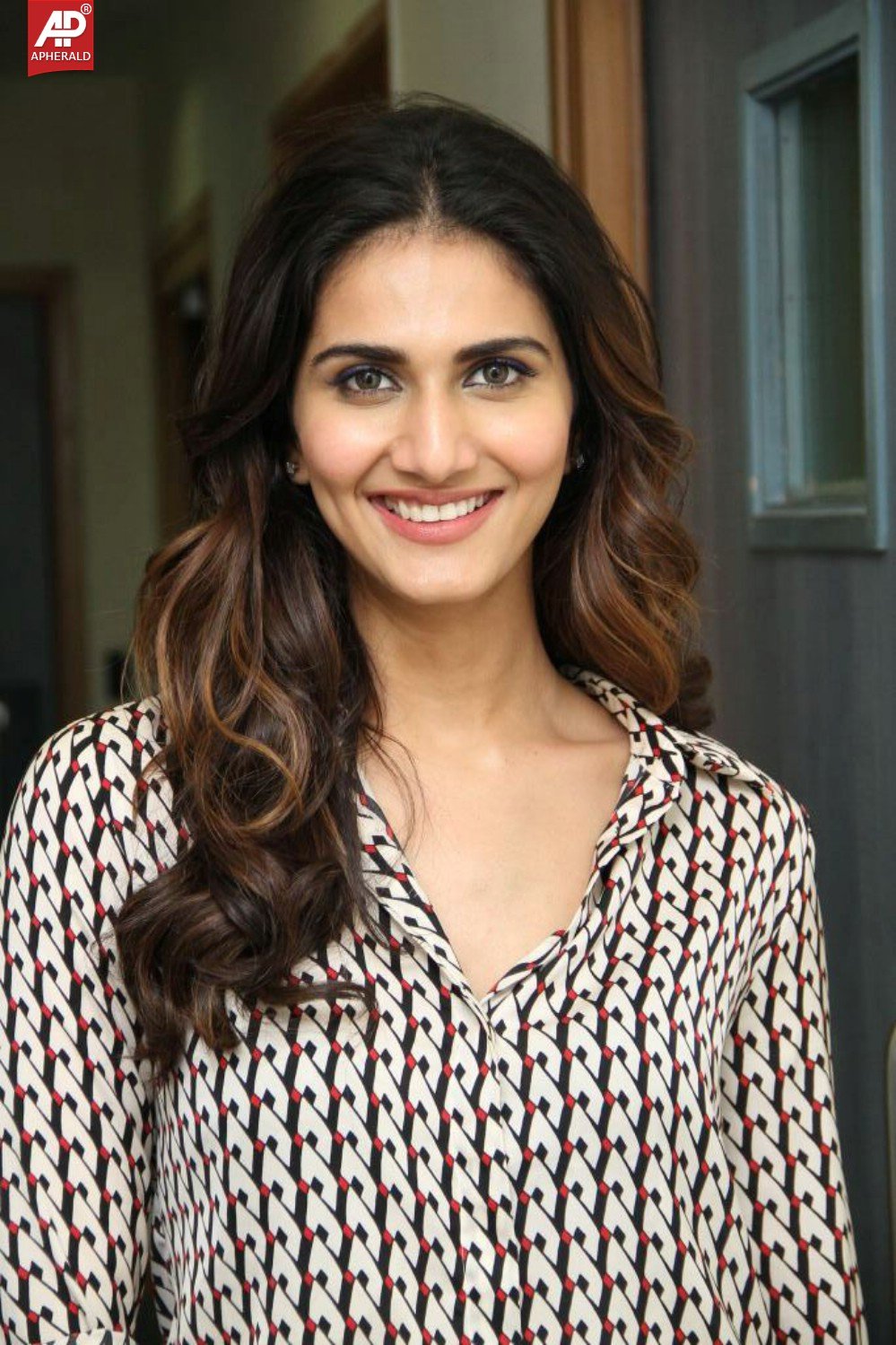 Vani Kapoor New Pictures