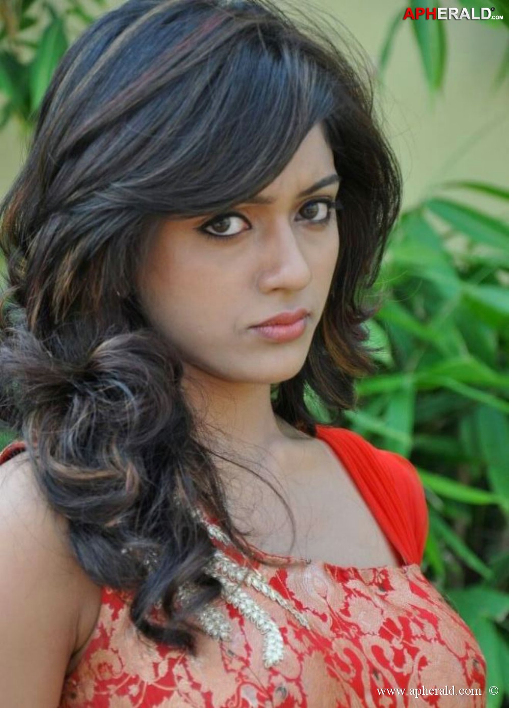 Vithika Sheru Latest Photos