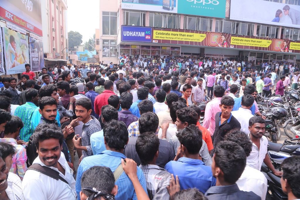 Fans Hungama At Anegan Theaters Photos