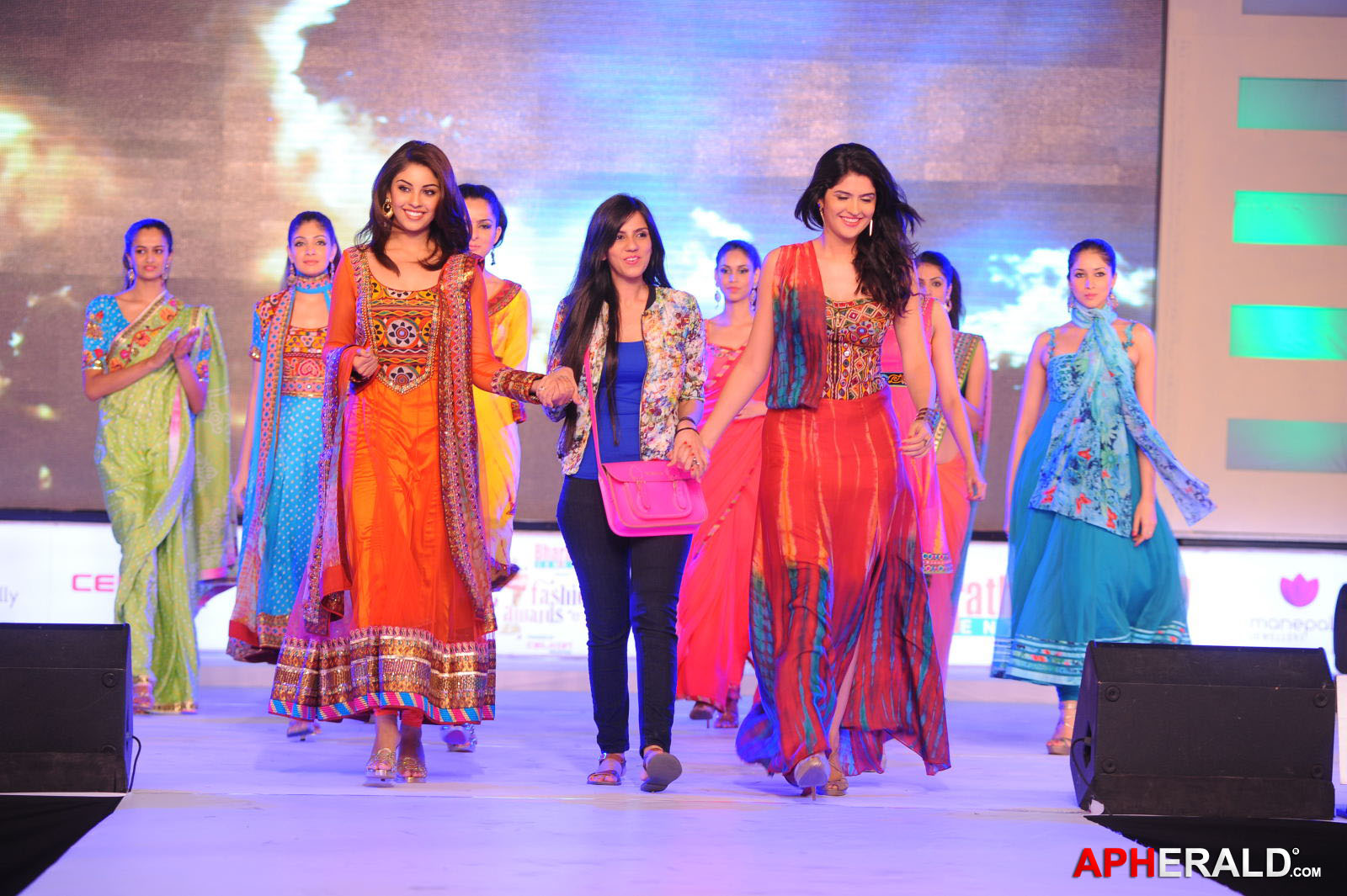 Heroines Ramp Walk
