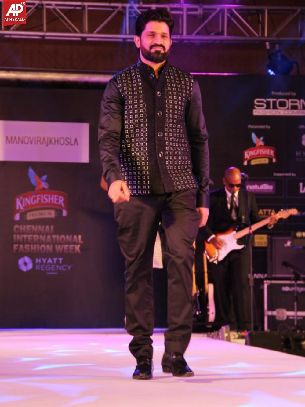 Indian Models Ramp Walk at CIFW Day 3