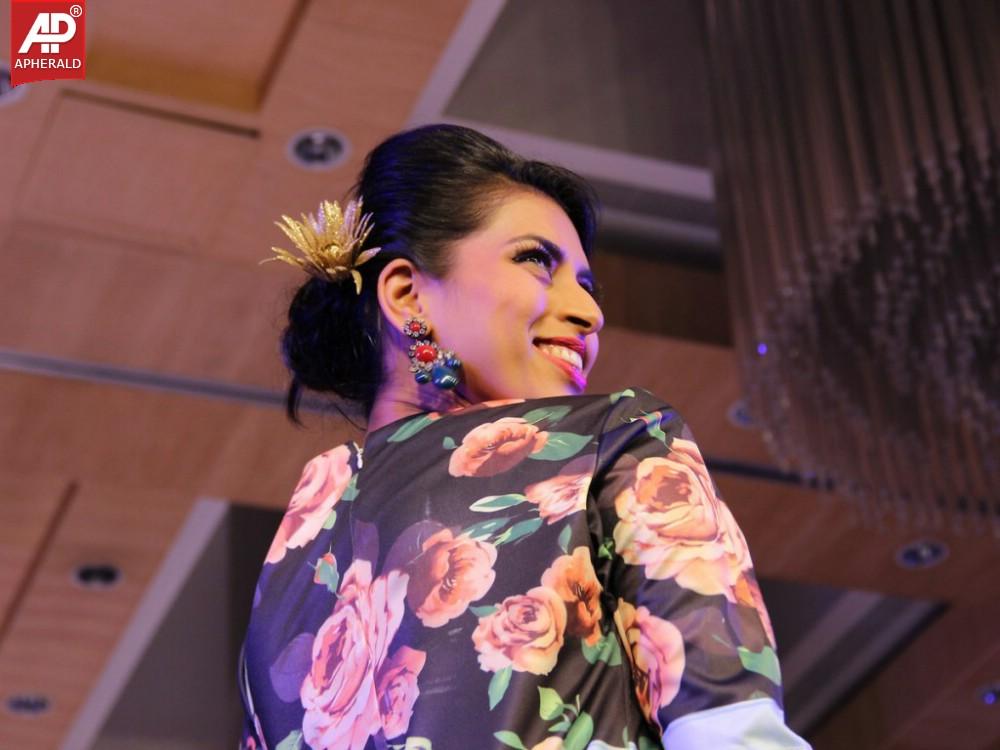 Indian Models Ramp Walk at CIFW Day 3