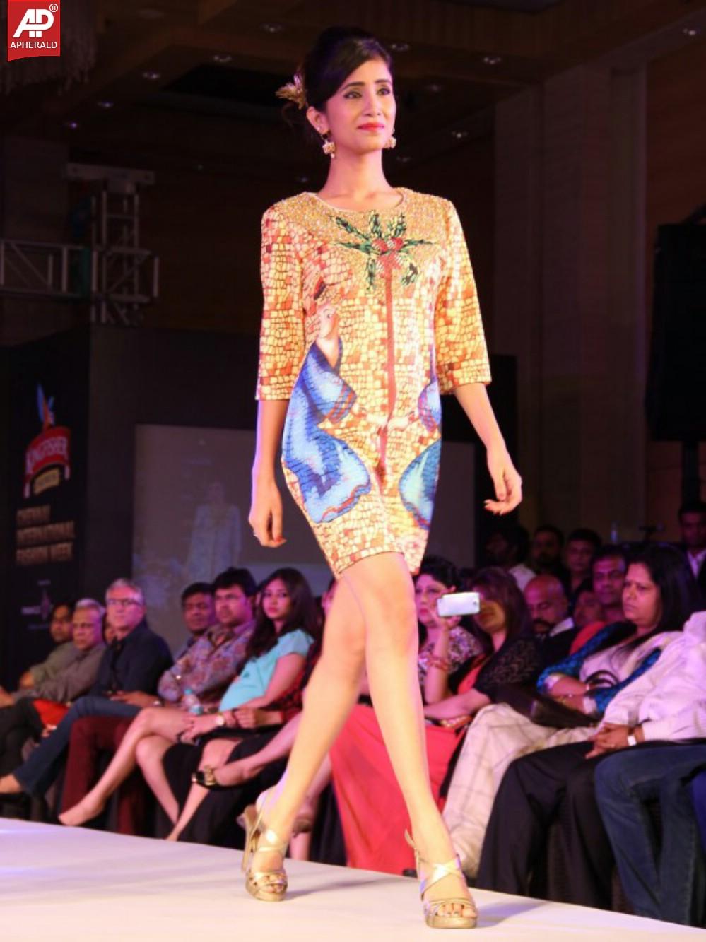 Indian Models Ramp Walk at CIFW Day 3