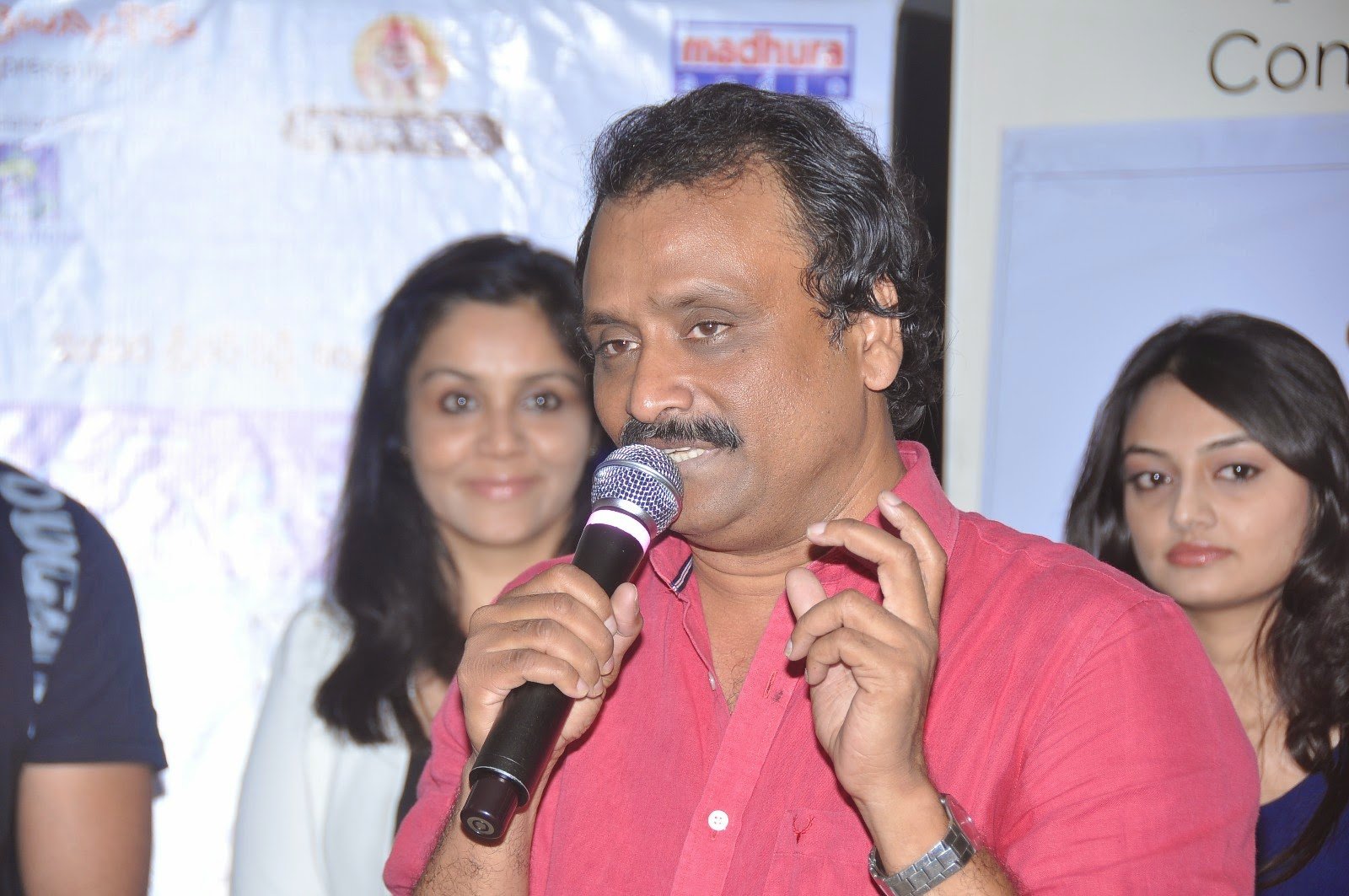 Journey of Radio at Muse Art