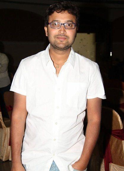 Singer Deepu And Swathi Wedding Photos