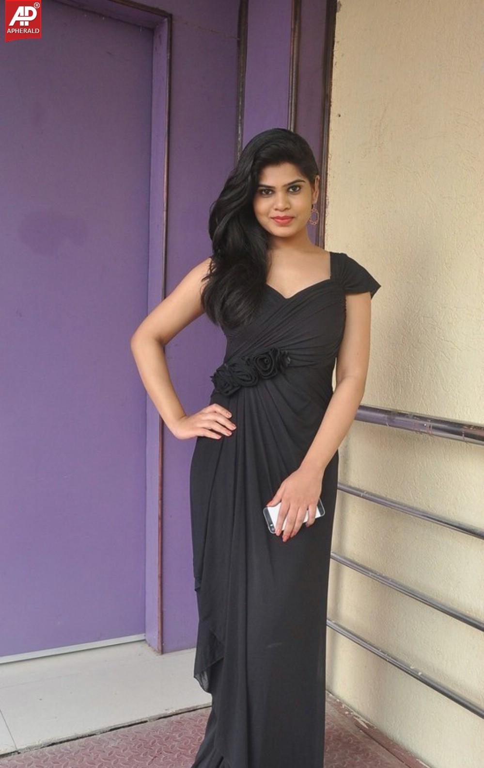 Alekhya New Hot Stills