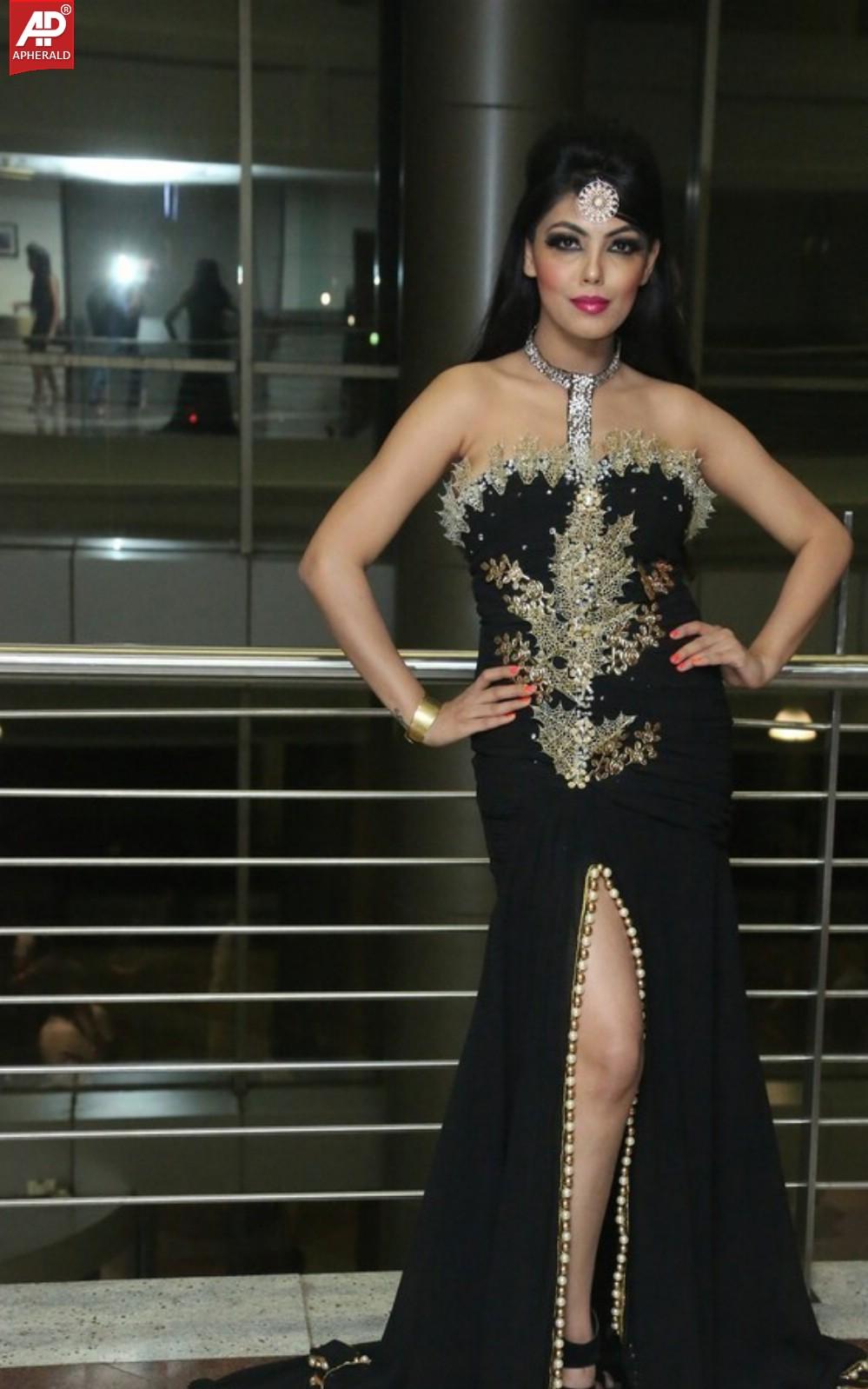 Deepa Latest Spicy Stills