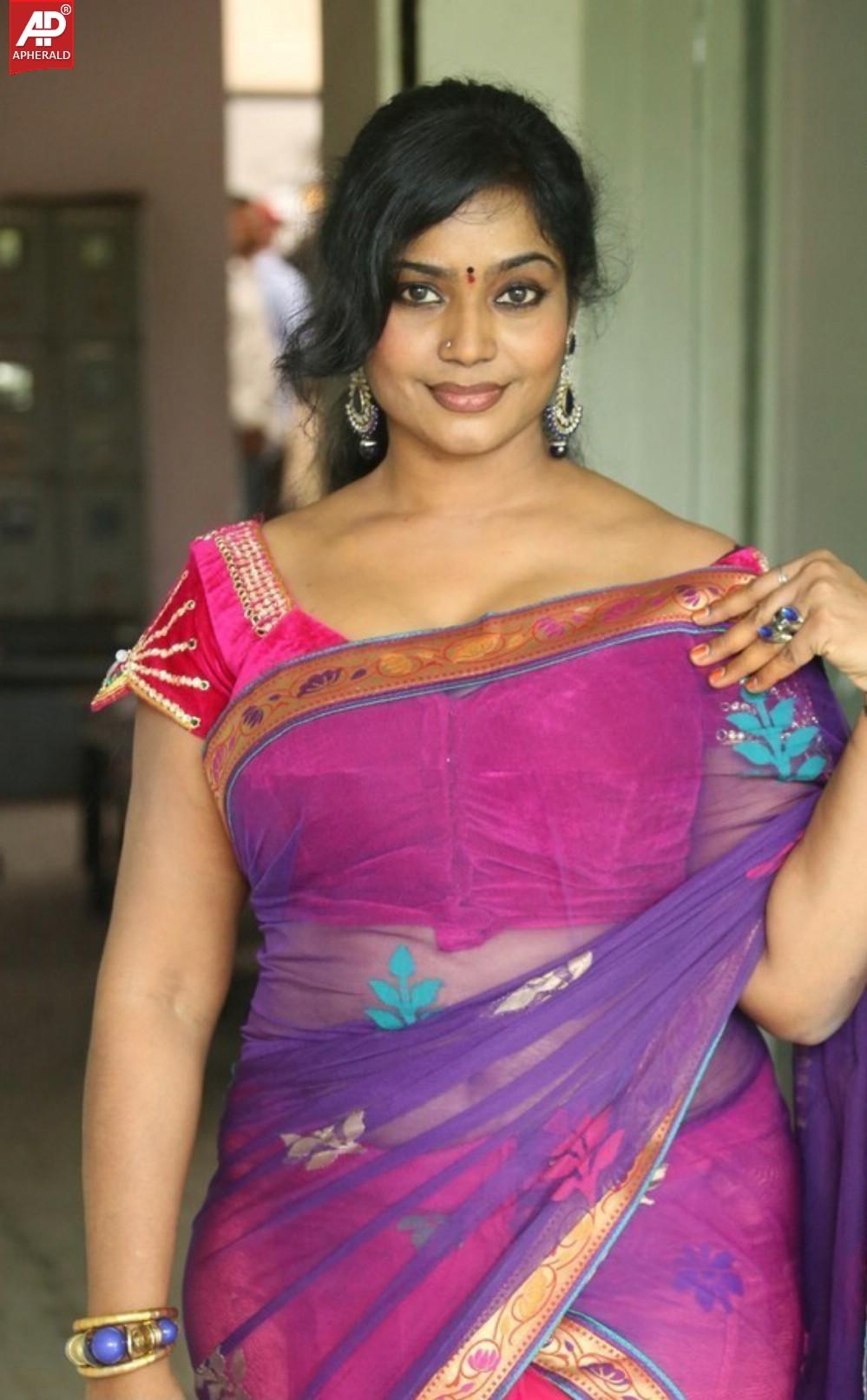 Jayavani New Hot Stills