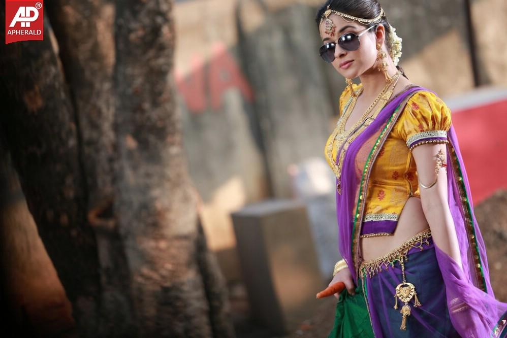 Madhurima Hot Stills in Kotha Janta