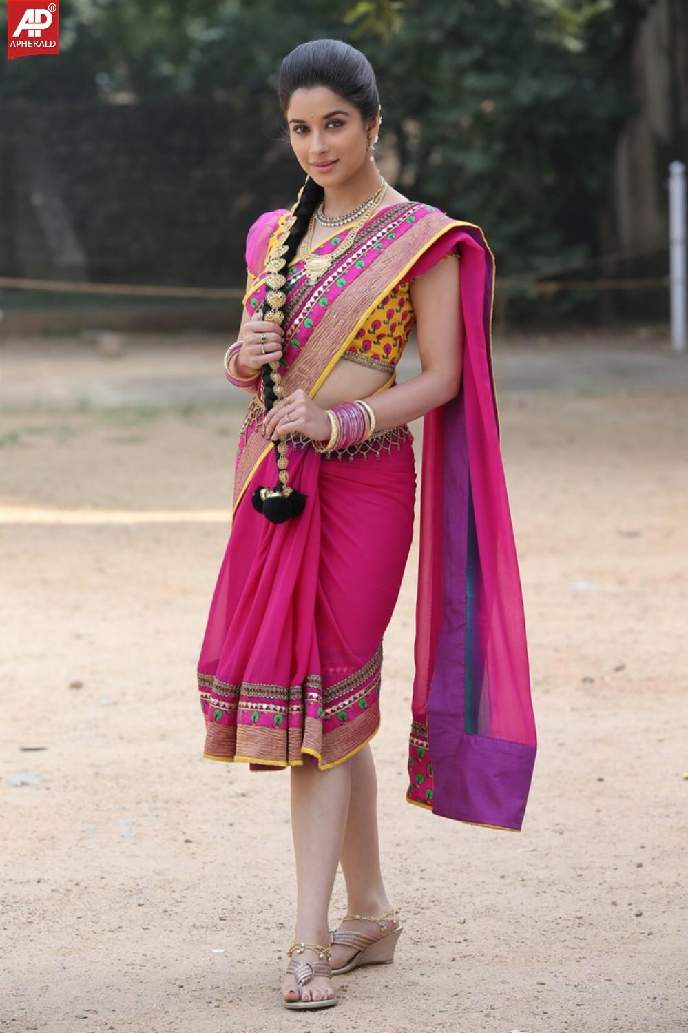 Madhurima Hot Stills in Kotha Janta