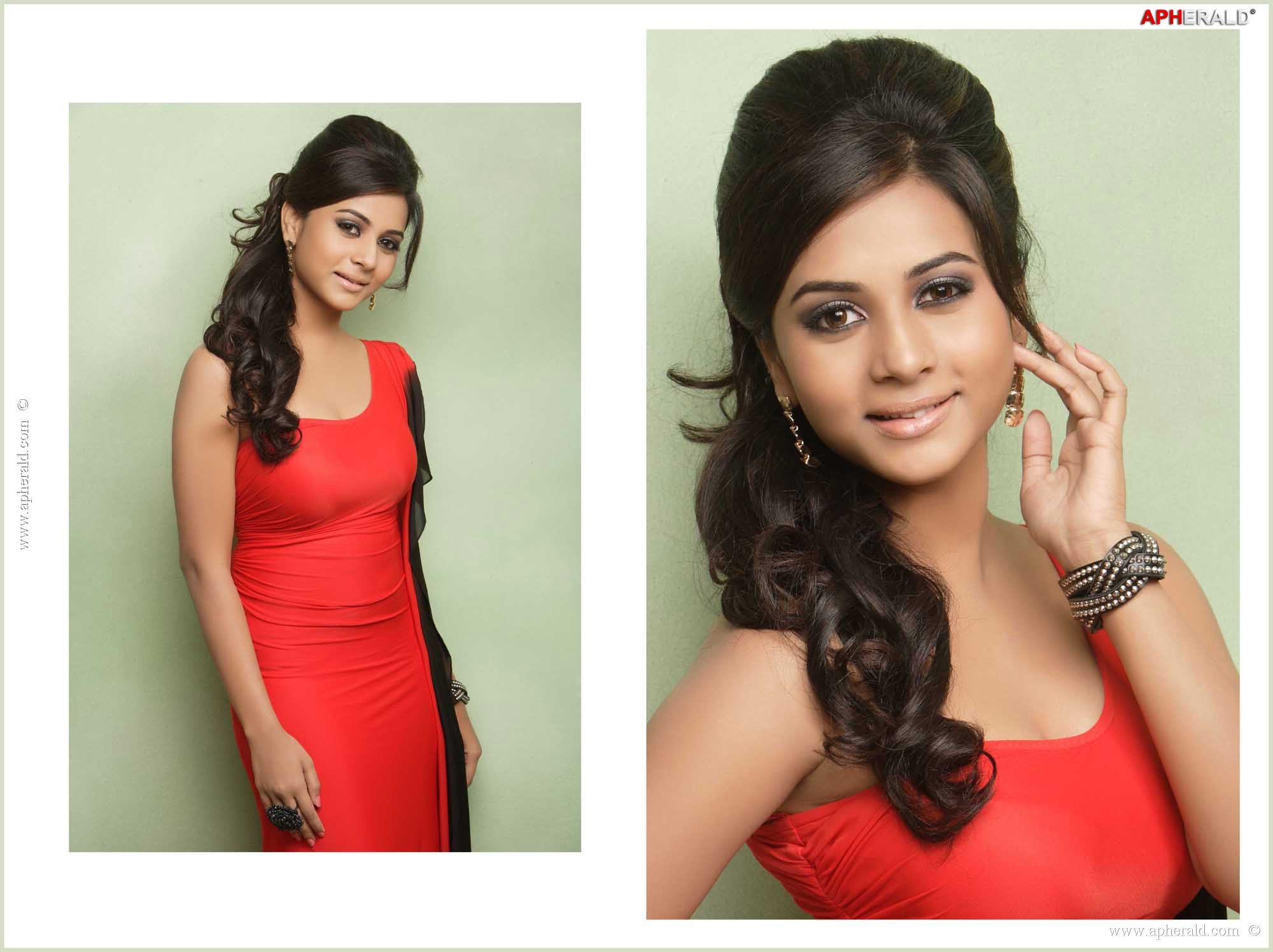 Suza Kumar Spicy Photo Shoot